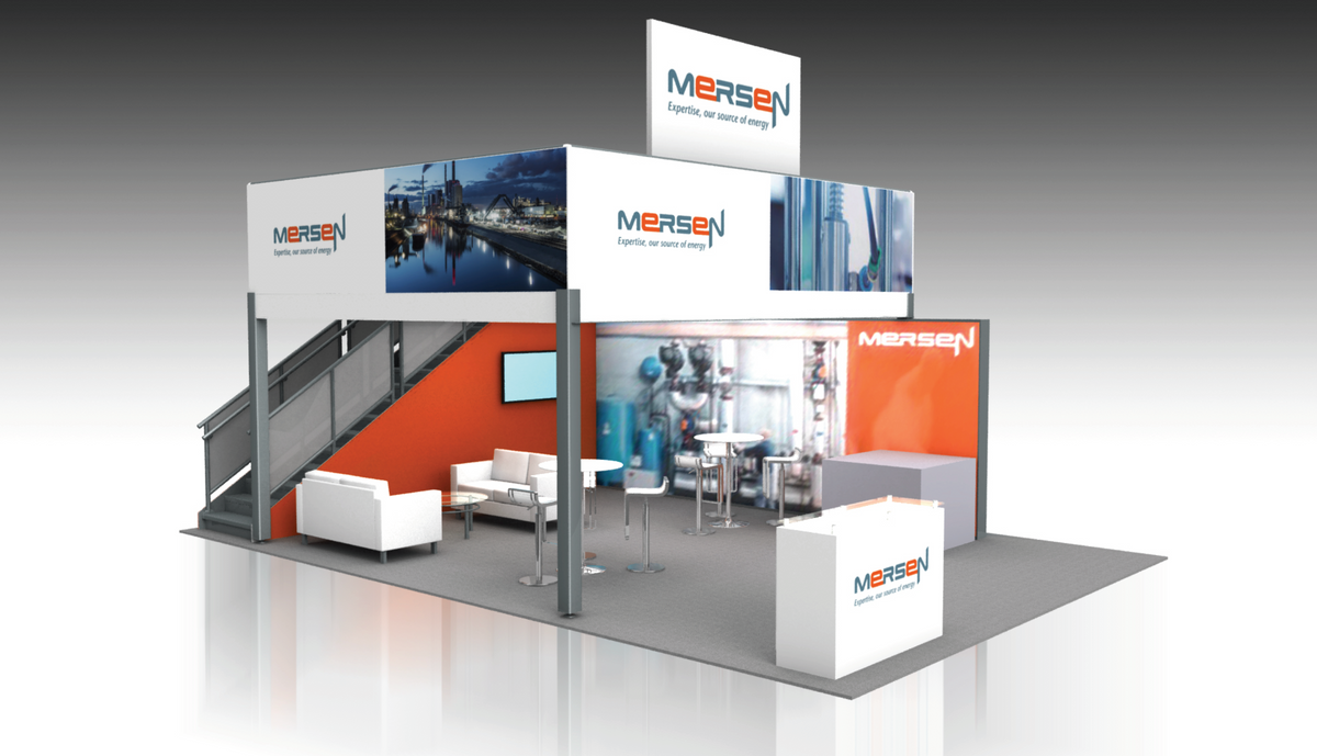 30' Custom Display (ID0069) – Nomadic Display